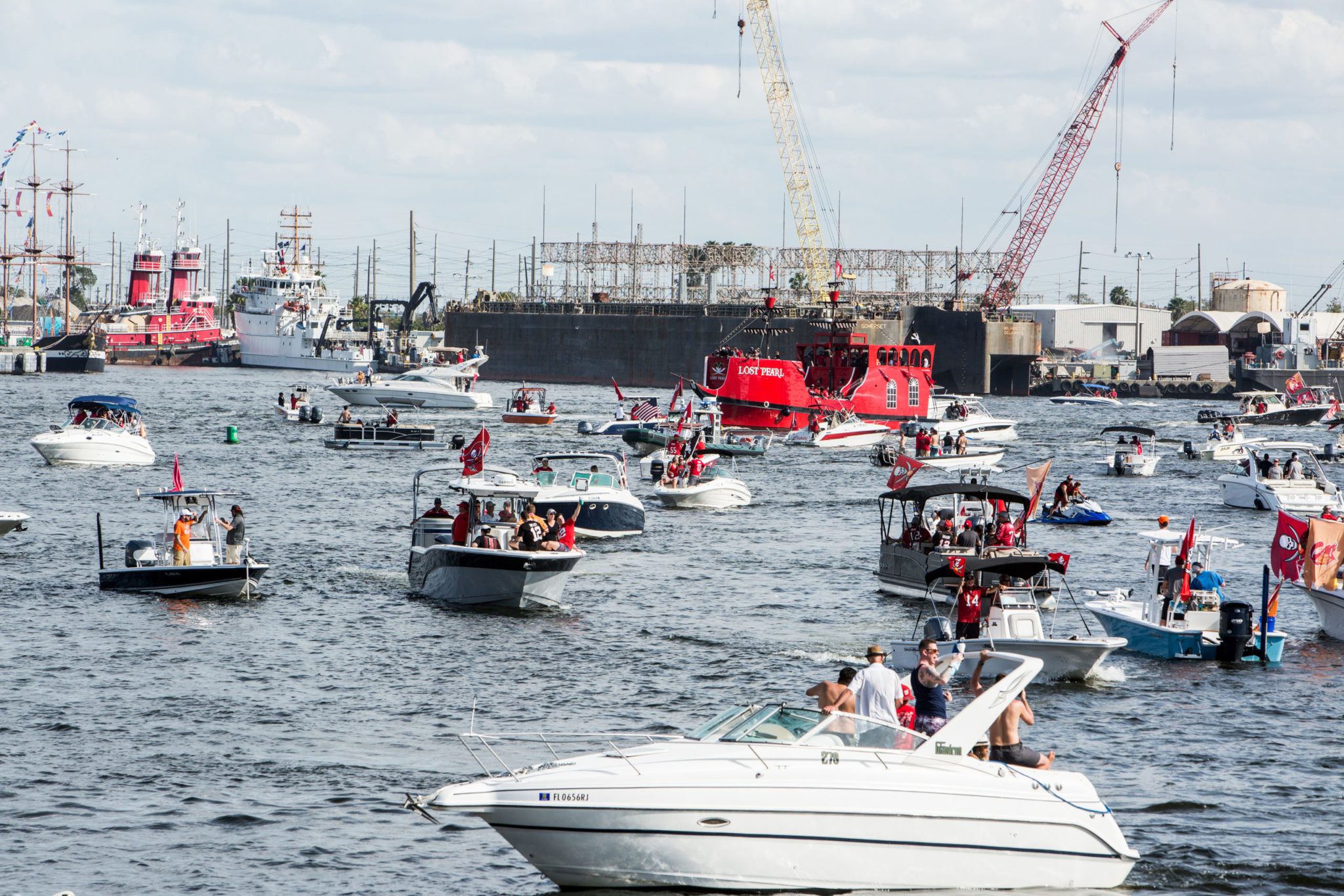 Tampa Bay Buccaneers Super Bowl Boat Parade Pictures