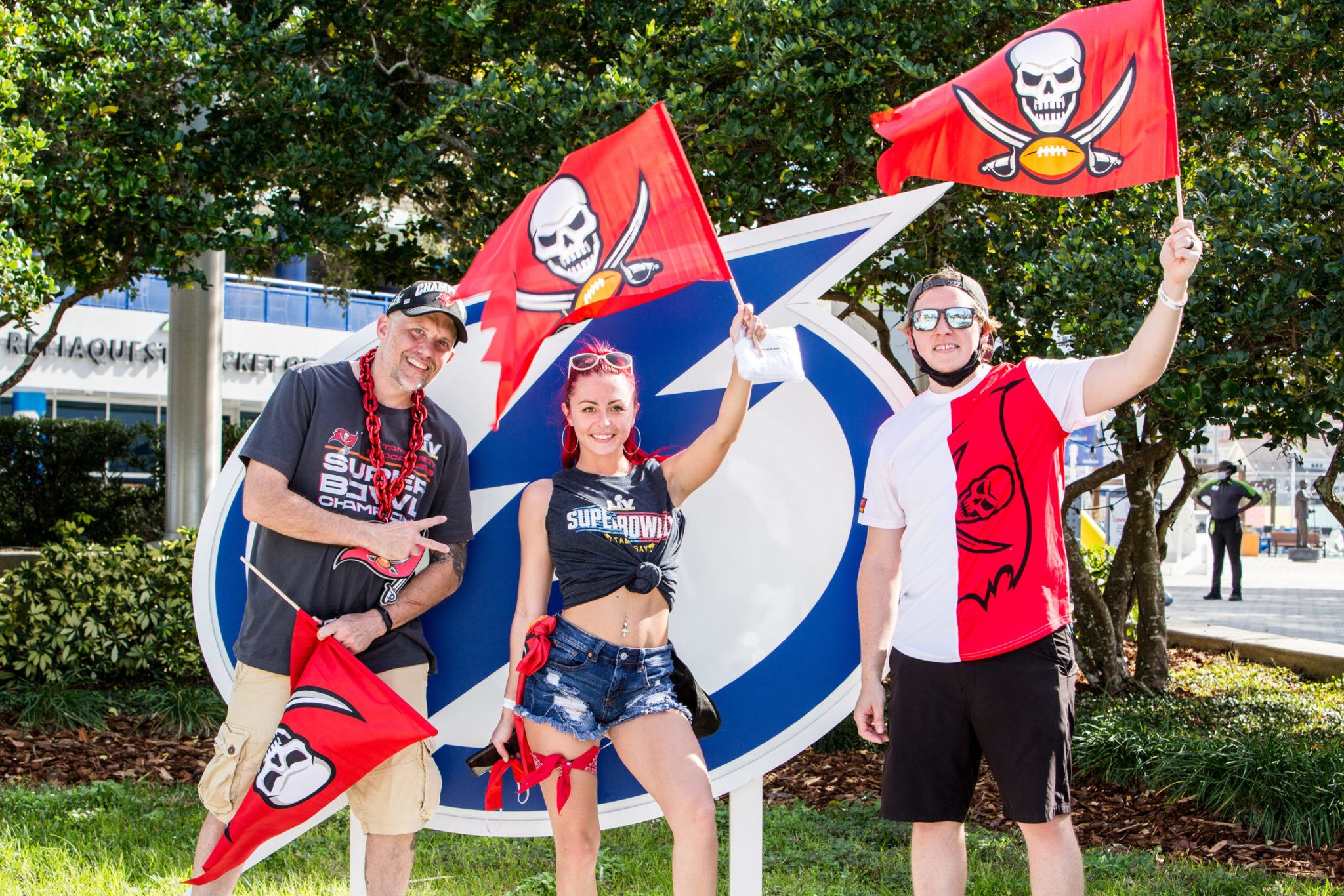 Tampa Bay Buccaneers Super Bowl Boat Parade Pictures