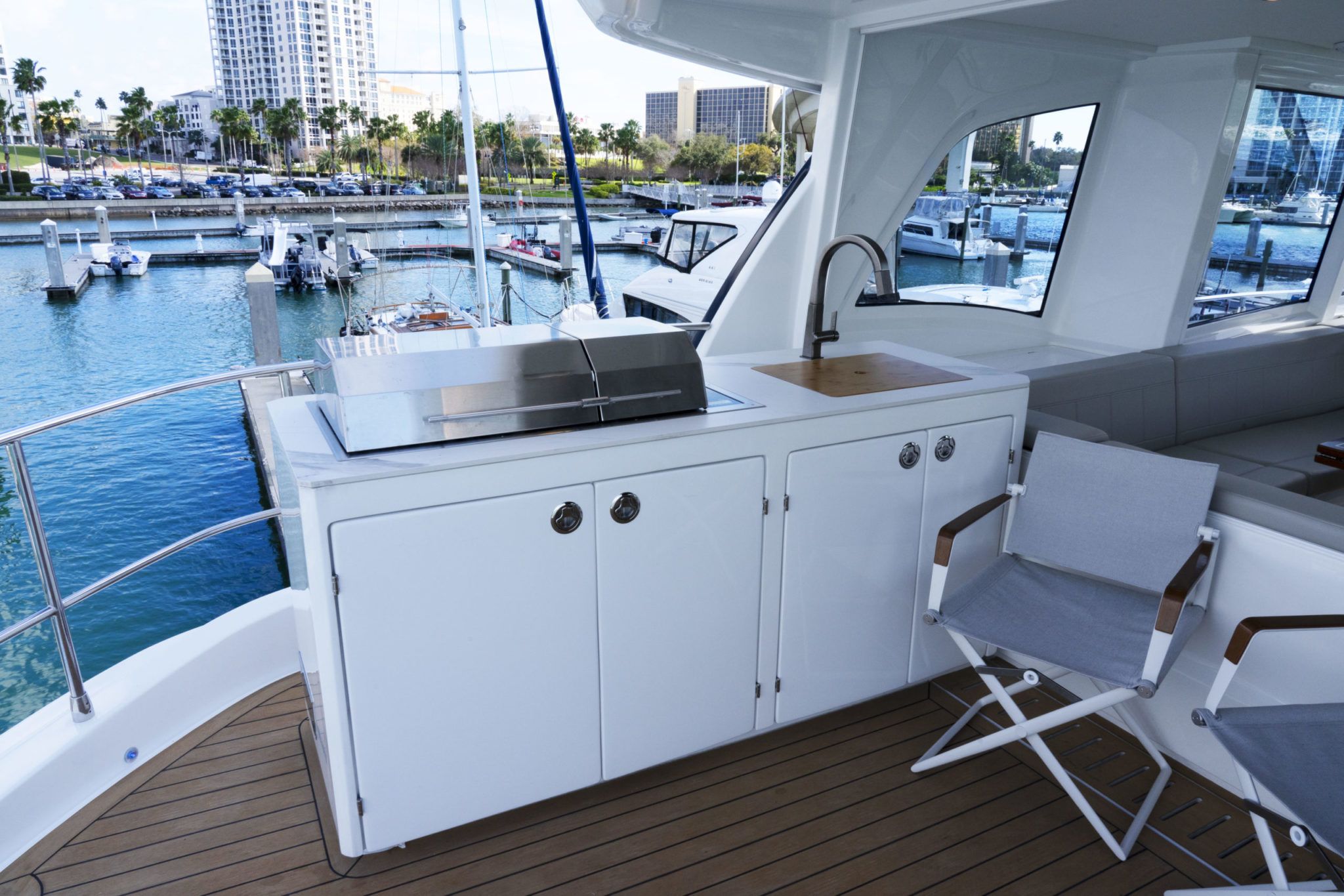 Tour Aquila Yacht’s new 70-foot luxury catamaran (PHOTOS) - TBBW