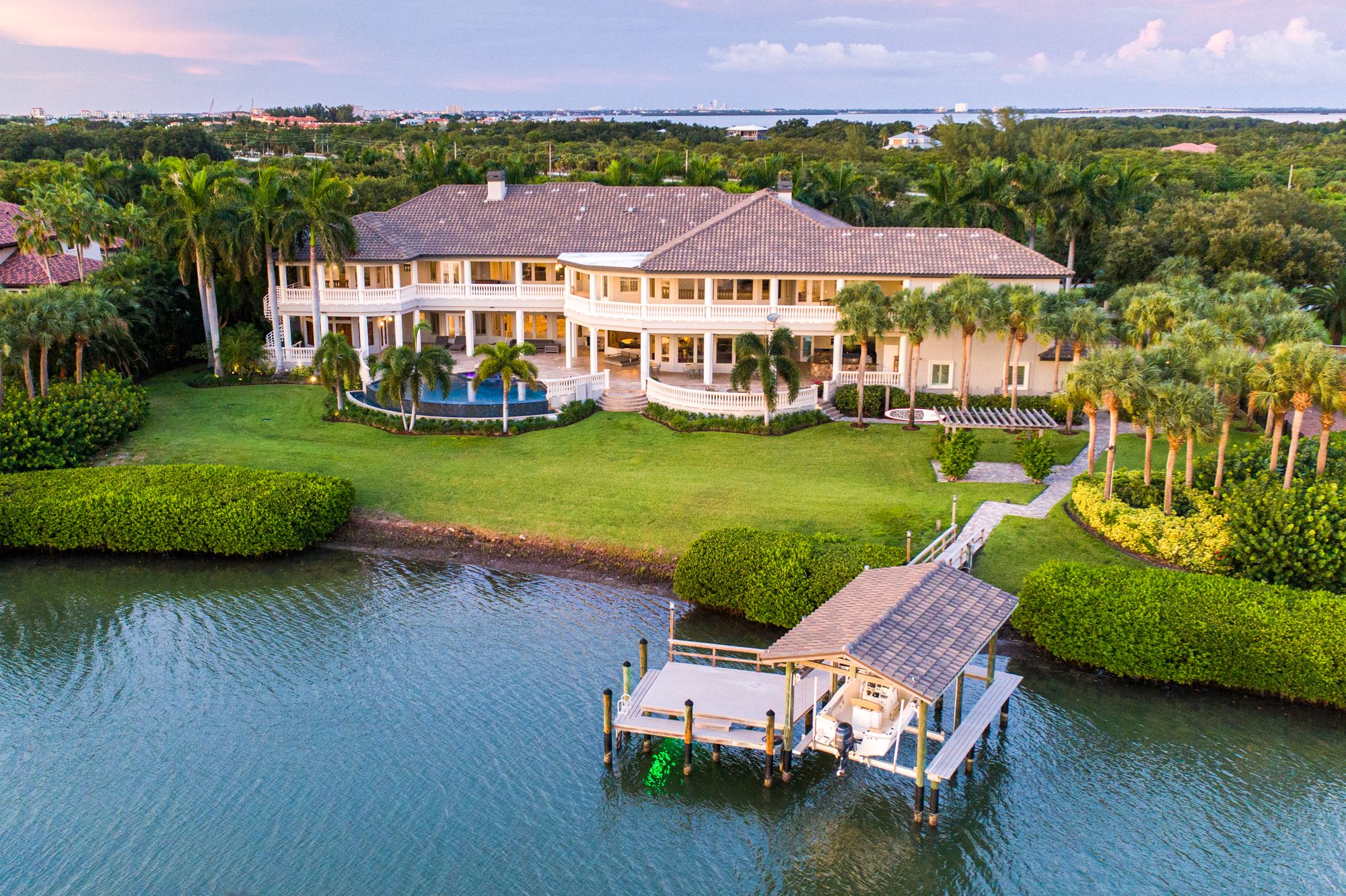 Mansions on the Market: Waterfront estate on Oceanview Drive (PHOTOS ...
