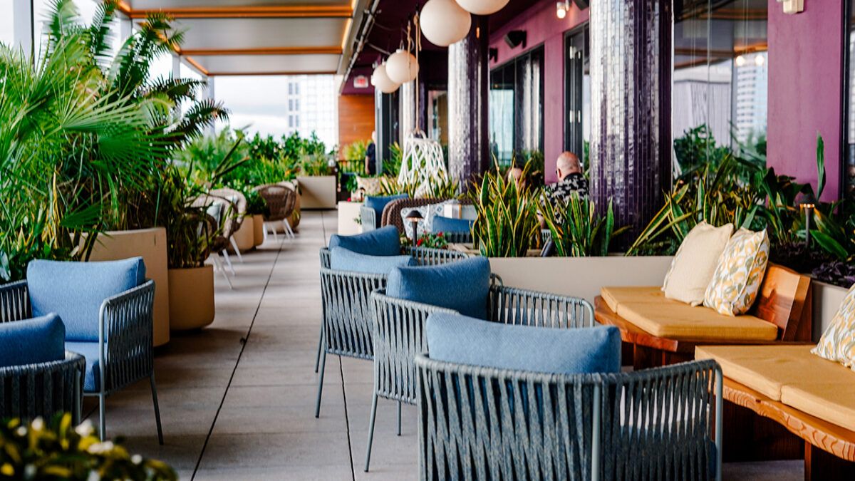 Go inside Beacon the JW Marriott’s rooftop cocktail lounge (PHOTOS) | TBBW