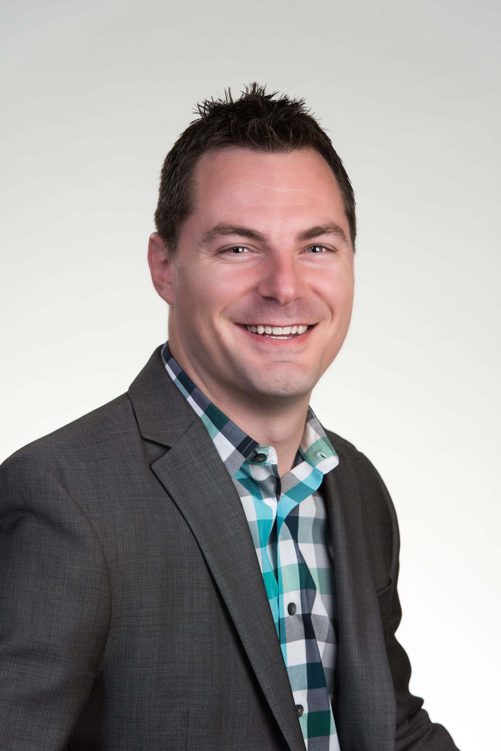 One Liners Pinellas: Raising Cane's, St. Petersburg College and more | TBBW