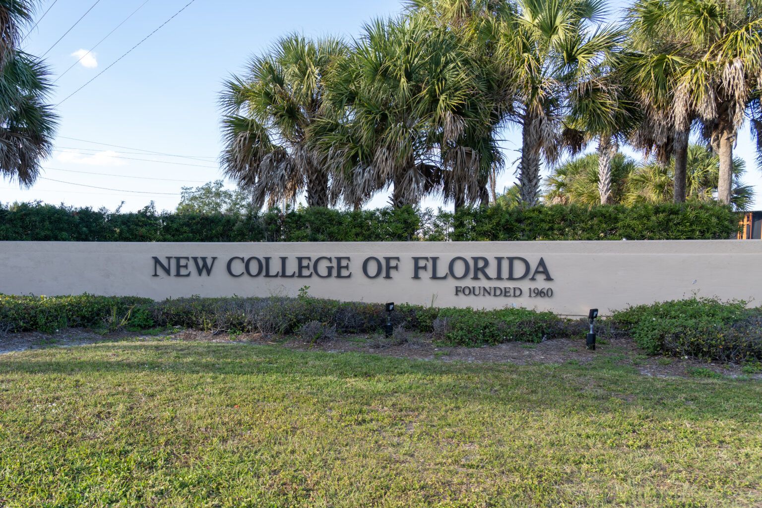 Pat and Charlene Neal fulfill $500,000 pledge to New College of Florida ...