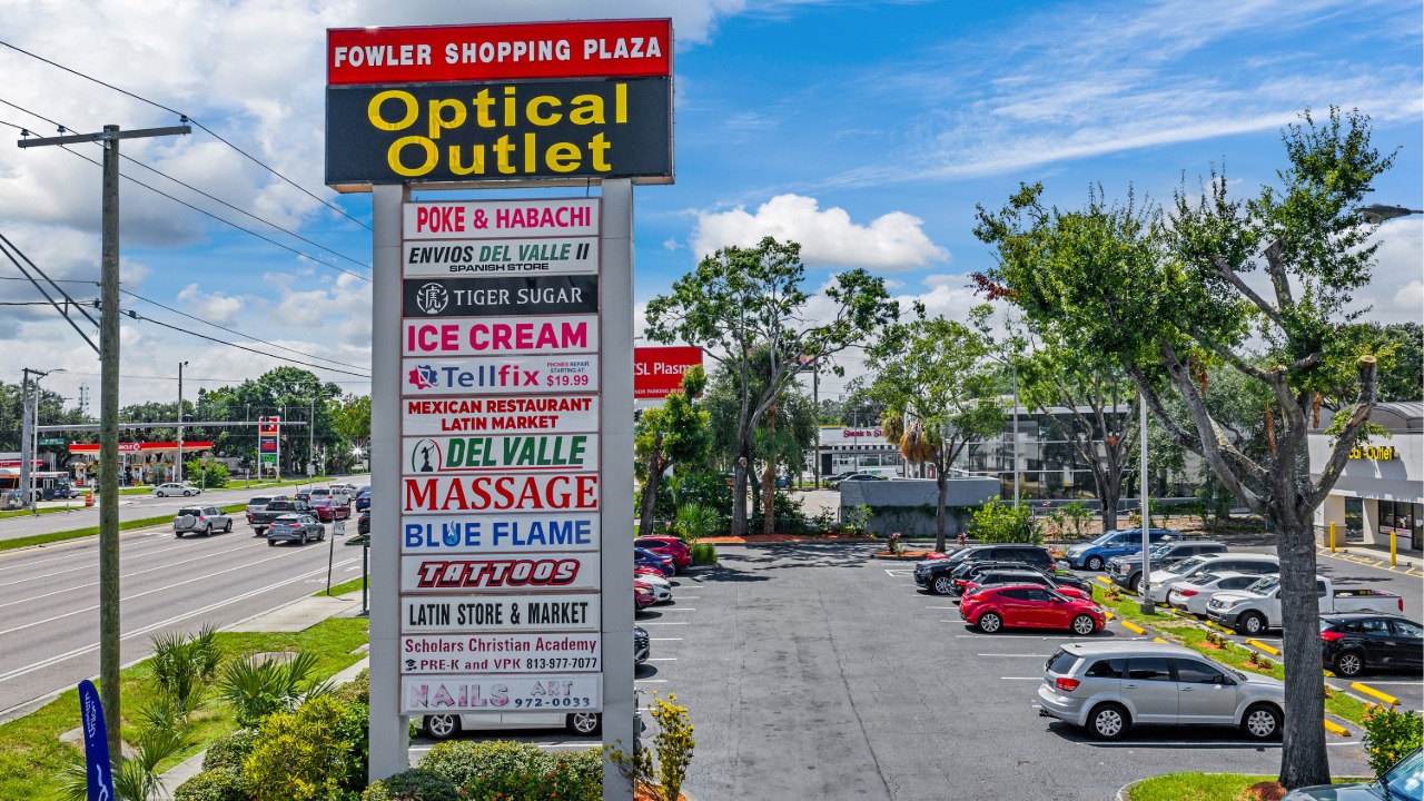 Storm-damaged Fowler Shopping Plaza sells near list price | TBBW